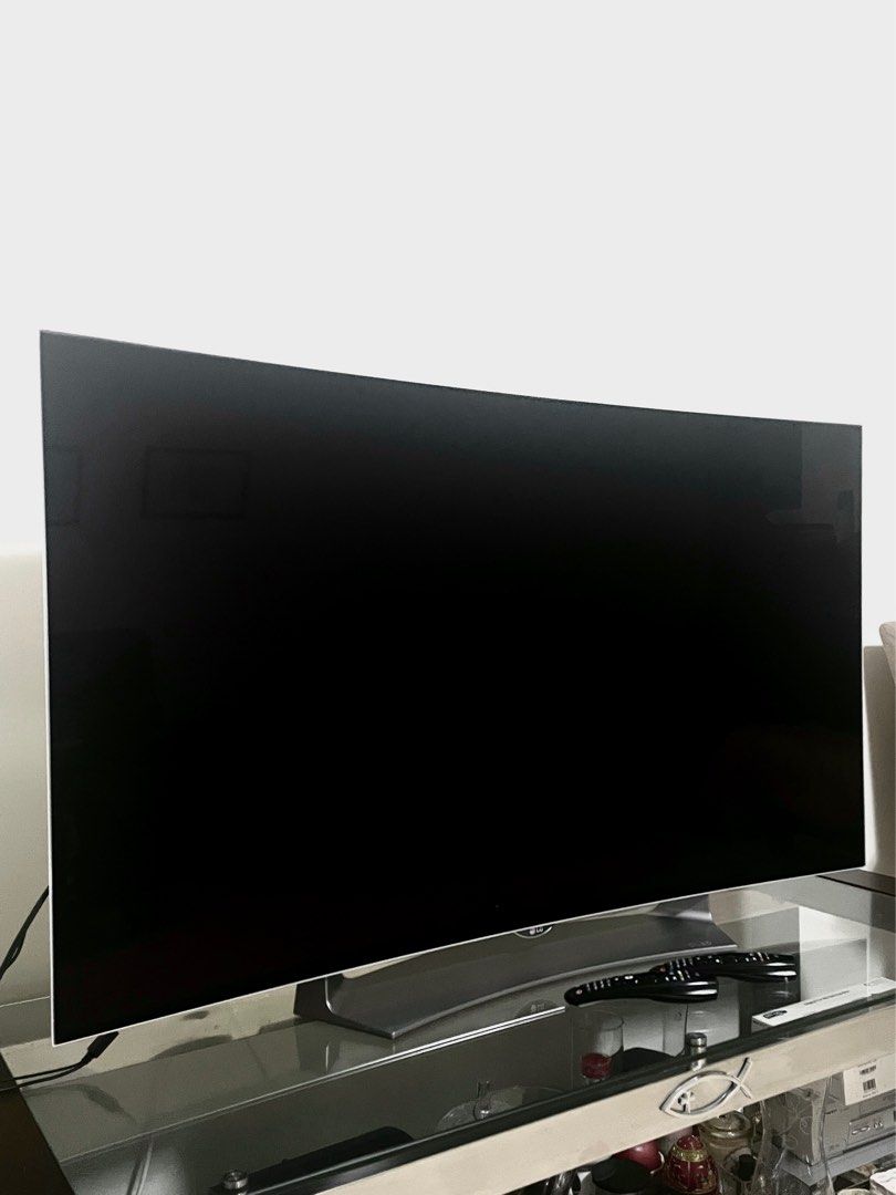 LG OLED Curved screen TV 55 inch, TV & Home Appliances, TV ...