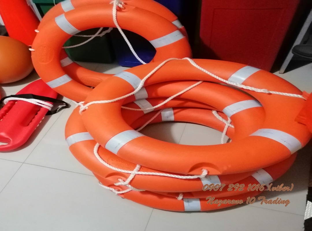 Lifebuoy ring 55, Sports Equipment, Sports & Games, Water Sports on Carousell