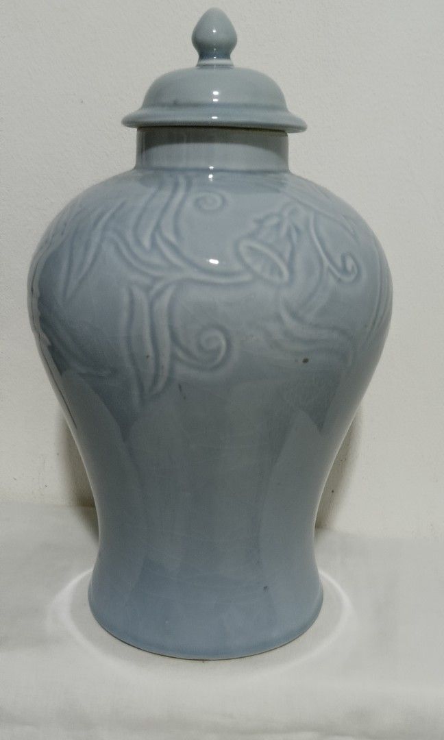Light Blue Temple Jar made in the Philippines by Cardinal Fine ...