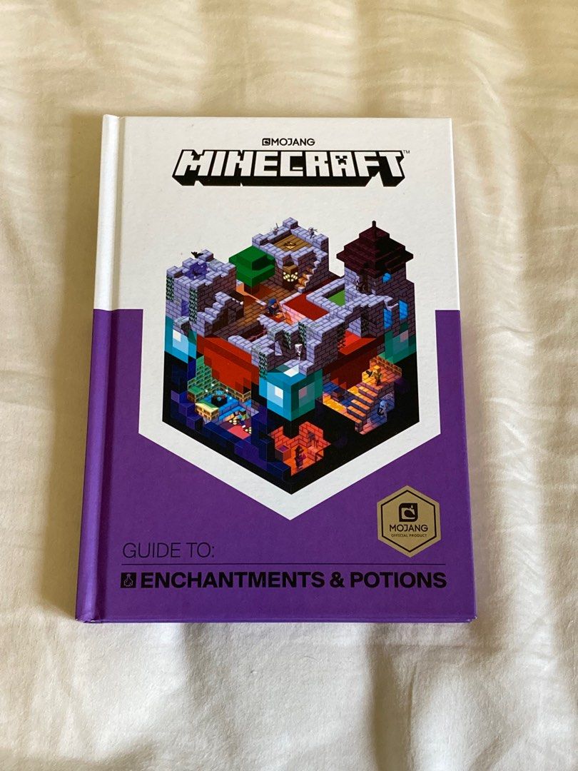Minecraft Guide to: Enchantments & Potions, 興趣及遊戲, 書本 & 文具, 小朋友書 - Carousell