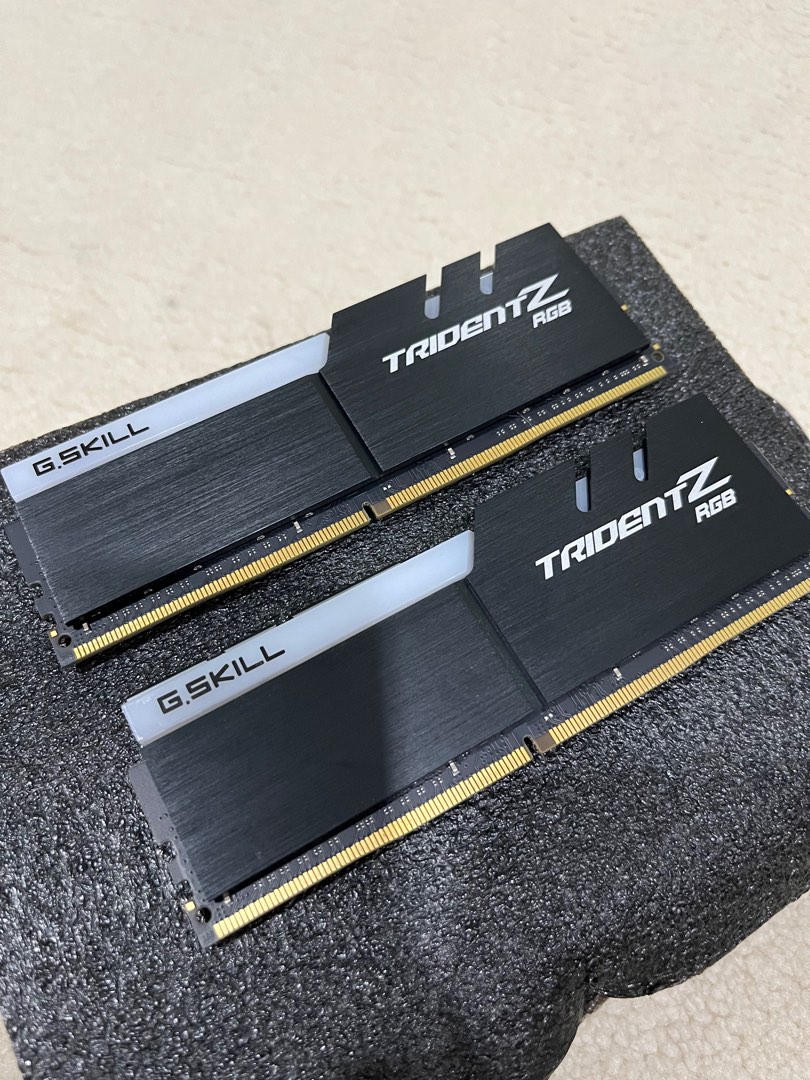 *MINT* G.Skill Trident Z RGB 2 X 16Gb - DDR4 3200mHz, Computers & Tech ...