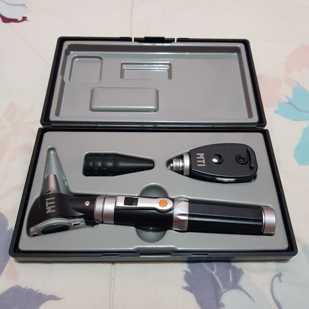 Brand New MTI Otoscope Ophthalmoscope Diagnostic Set, Health & Nutrition, Medical Supplies ...