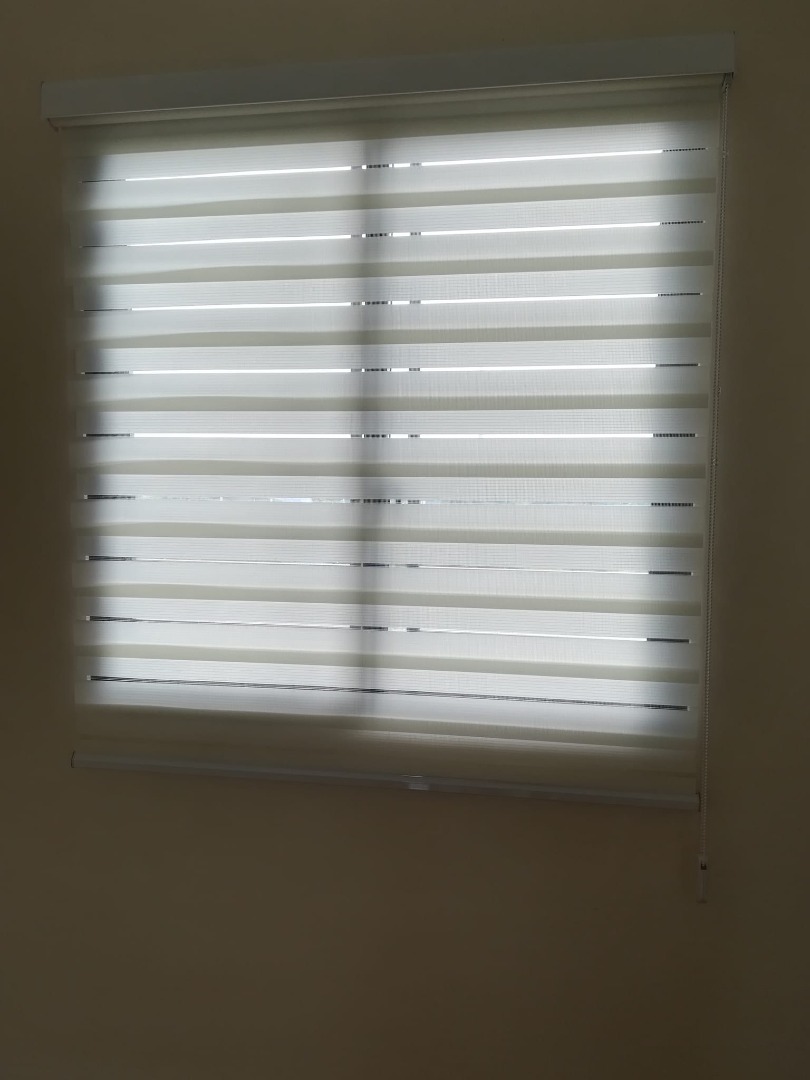 OFFICE WINDOW BLINDS / BLACK OUT BLINDS/OFFICE FURITURE SUPPLIER ...
