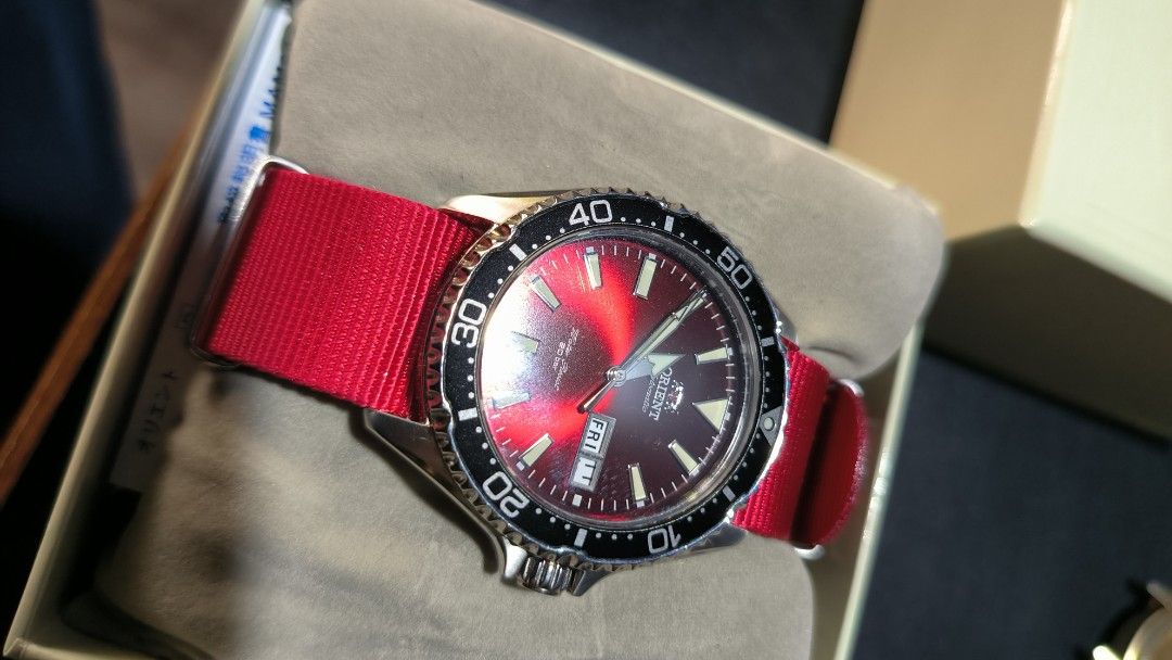 Orient Red Kamasu, Men's Fashion, Watches & Accessories, Watches on ...