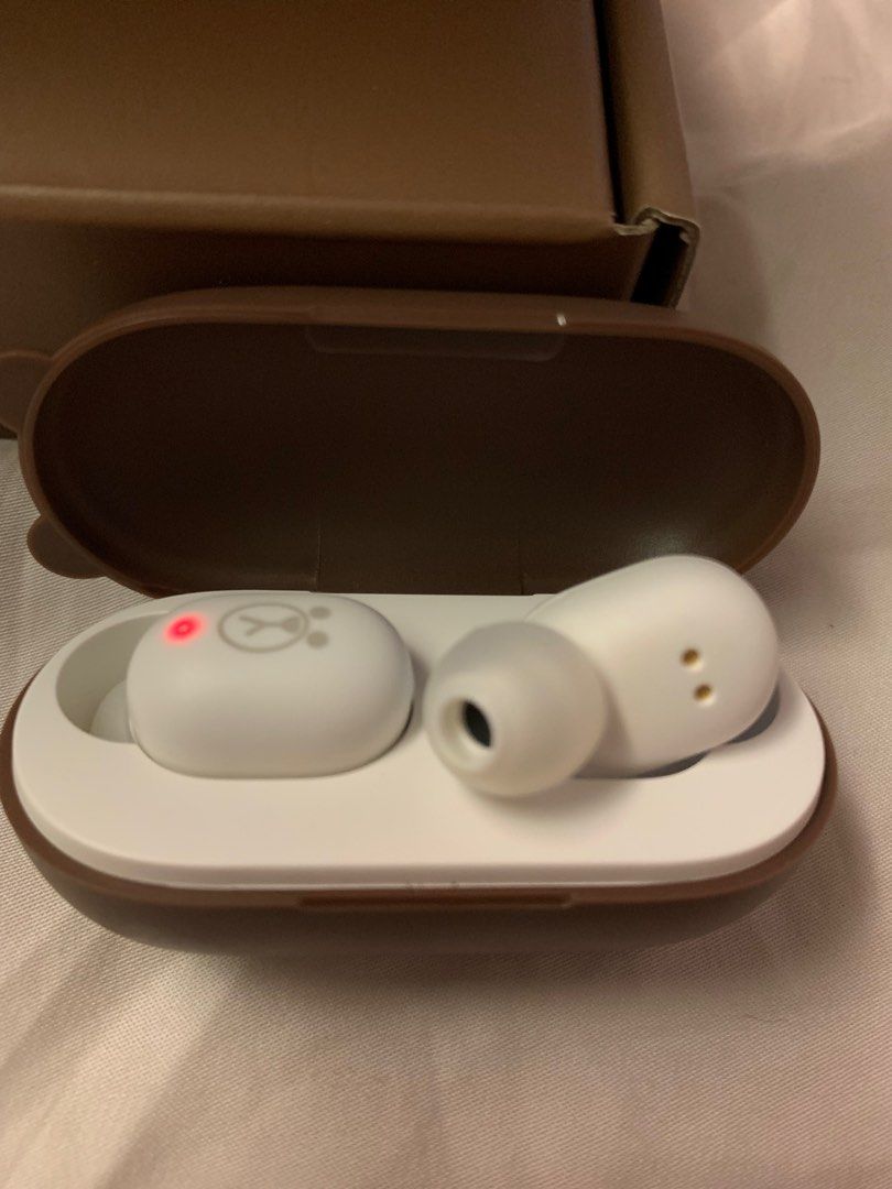 ORIGINAL Line brown bear earbuds wireless, Audio, Earphones on Carousell