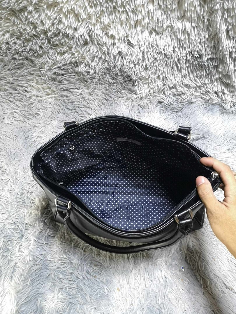 Orihica Rhyme Black Plain Leather Tote Bag, Women's Fashion, Bags & Wallets, Shoulder Bags on ...