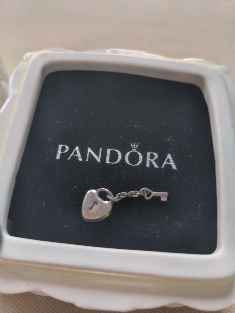 Pandora heart lock and key charms, Women's Fashion, Jewelry ...