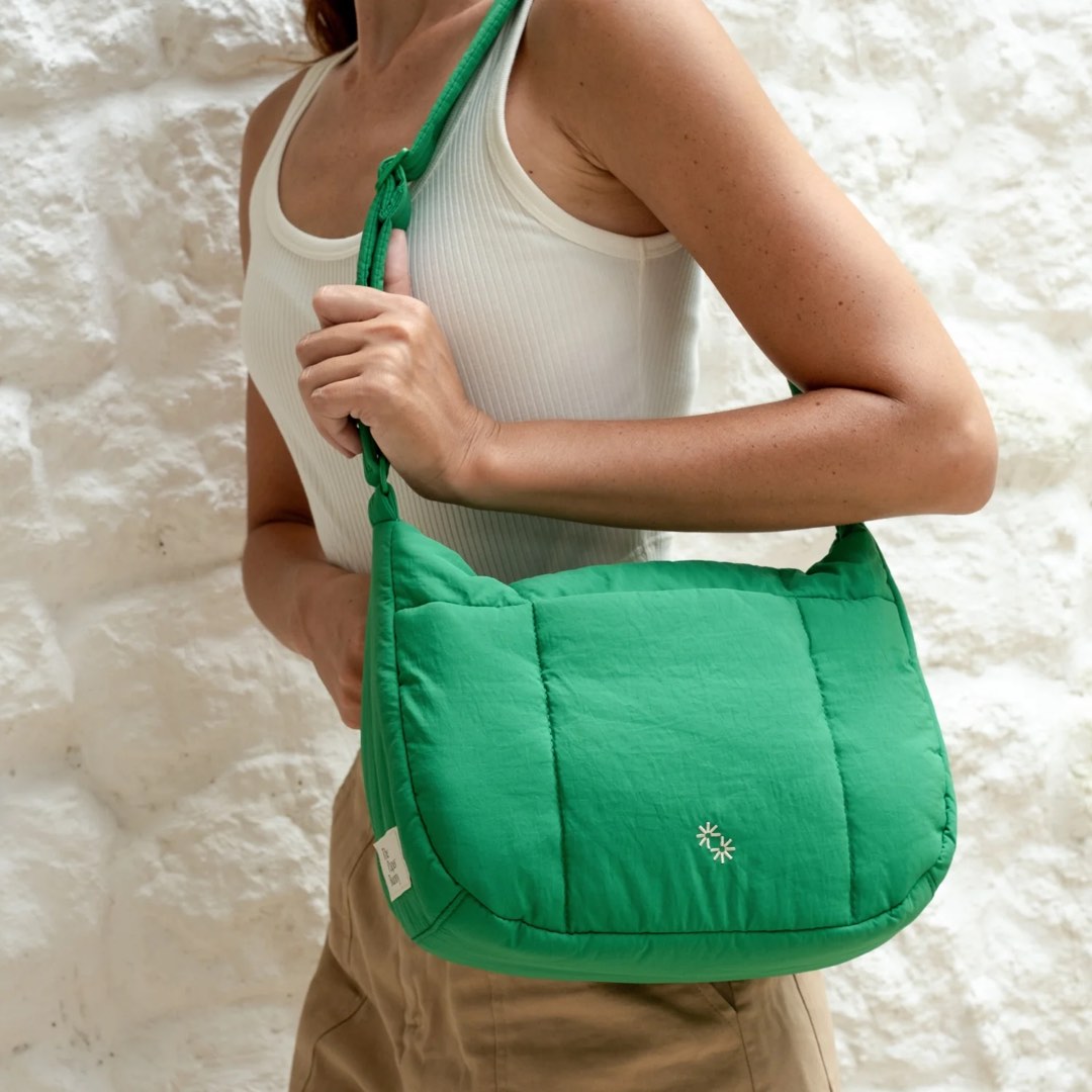 Paper Bunny Puffer Swing, Women's Fashion, Bags & Wallets, Shoulder ...