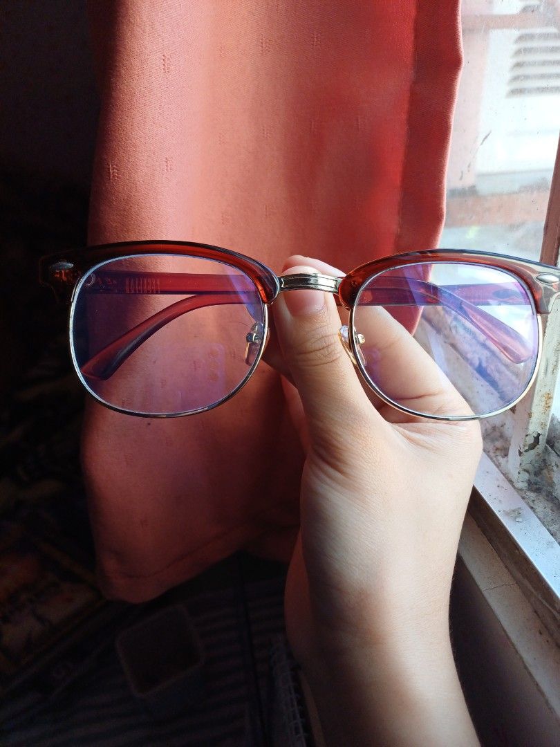Peculiar Anti Radiation Glasses on Carousell