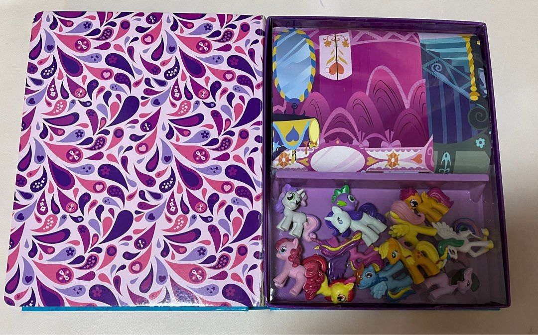 Phidal My Little Pony My Busy Book ( a storybook, 12 figurines and a ...