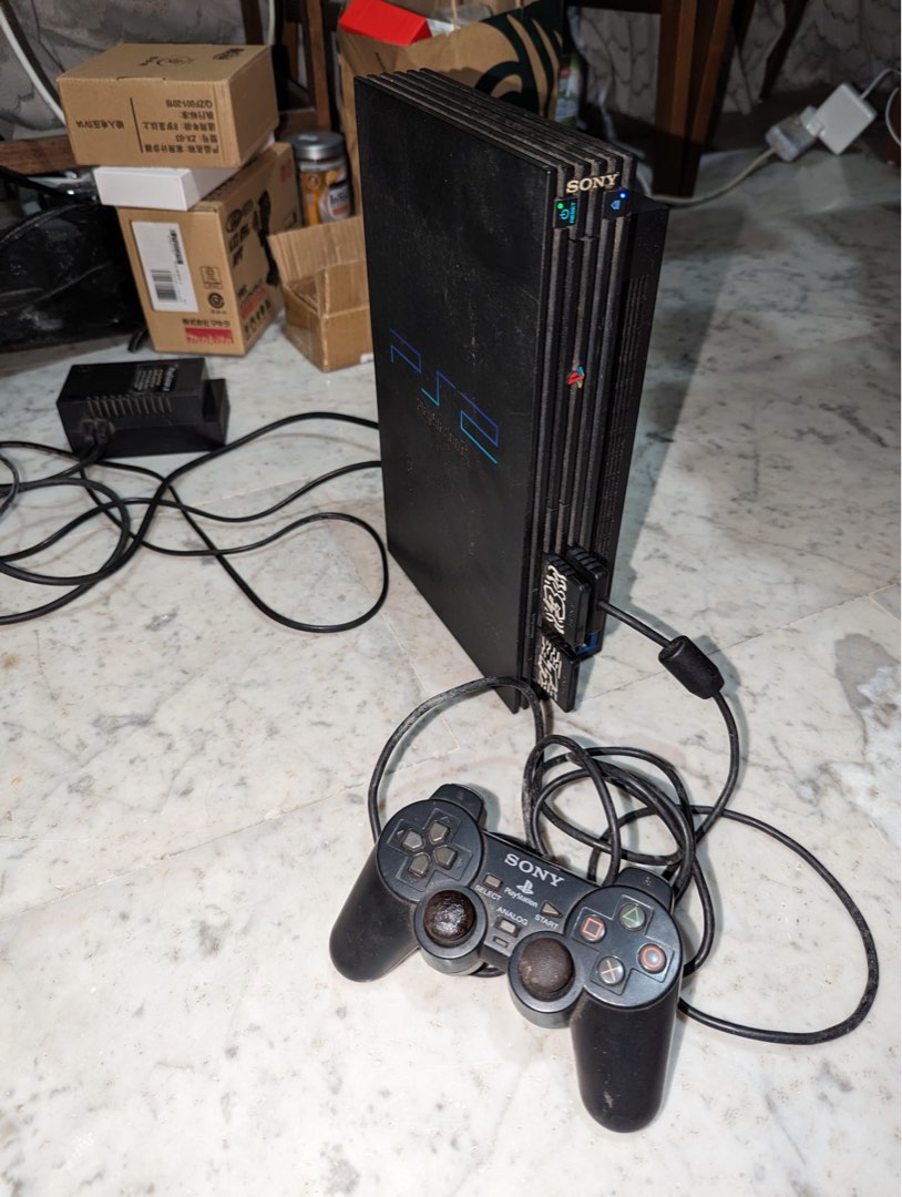 PlayStation 2 PS2 scph-39001, Video Gaming, Video Game Consoles ...