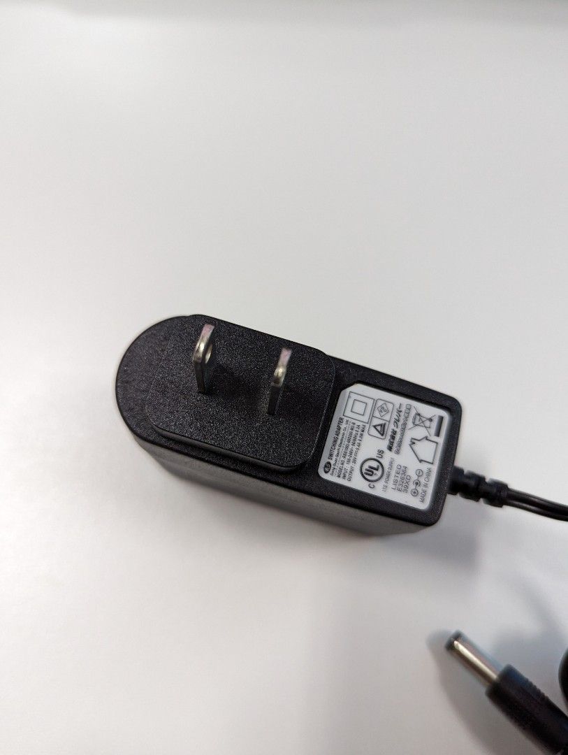 Power adaptor, Computers & Tech, Parts & Accessories, Cables & Adaptors ...