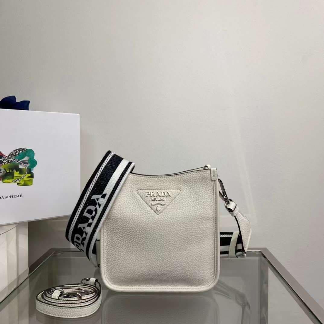 Prada sling bag , Women's Fashion, Bags & Wallets, Shoulder Bags on ...