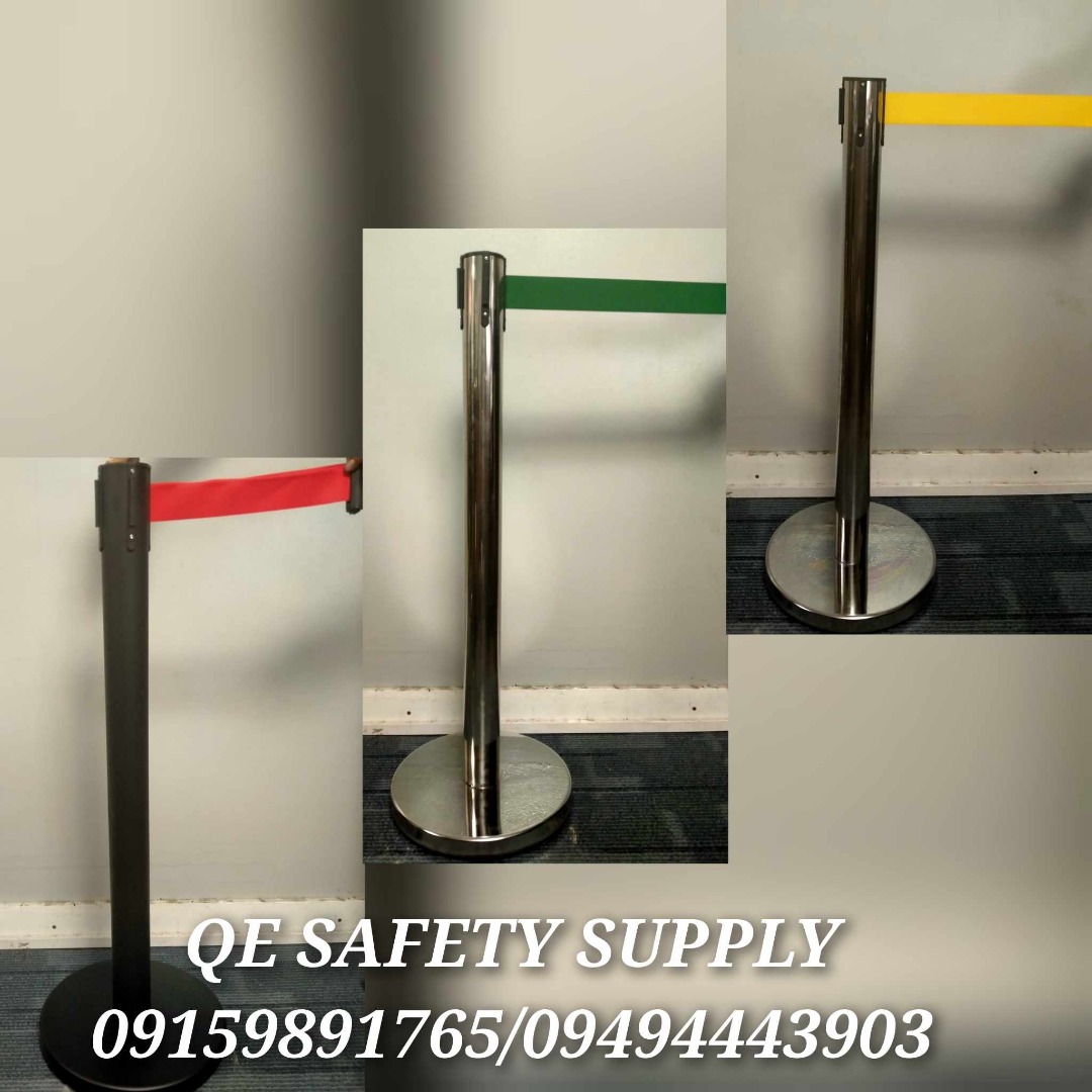 Retractable Stanchion Post, Commercial & Industrial, Construction Tools ...