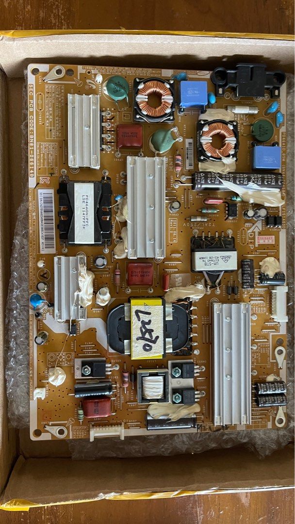 Samsung LED TV power board, TV & Home Appliances, TV & Entertainment ...