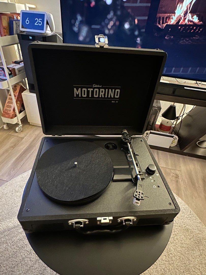 Satchmi Motorino Turntable on Carousell