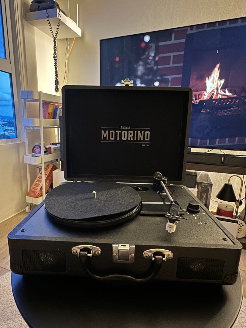 Satchmi Motorino Turntable on Carousell