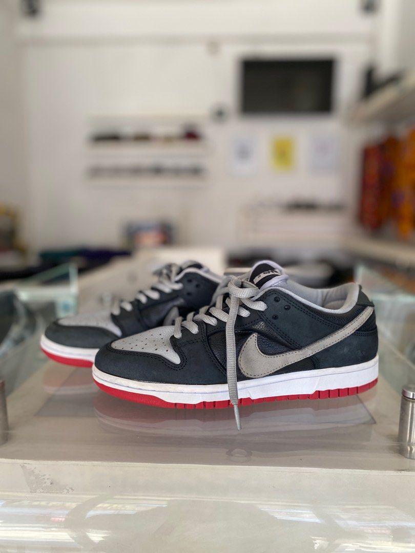 SEPATU NIKE SB DUNK LOW on Carousell