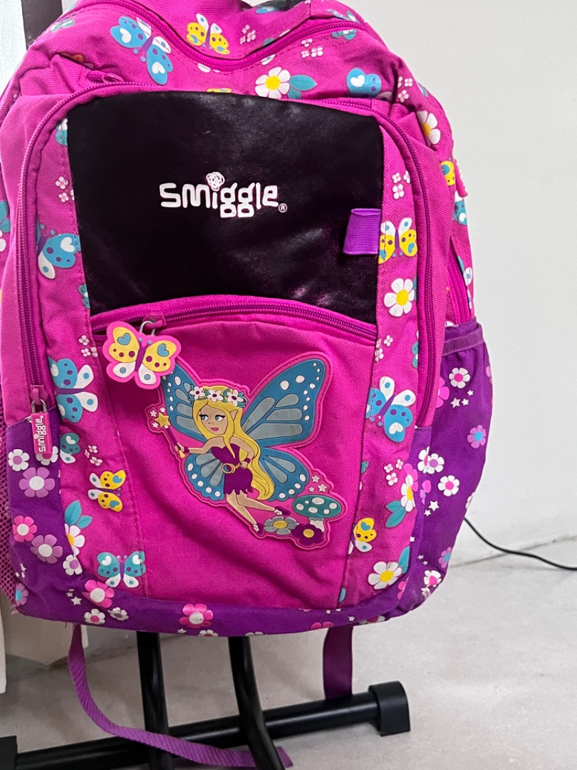 Smiggle Backpack, Women's Fashion, Bags & Wallets, Backpacks on Carousell