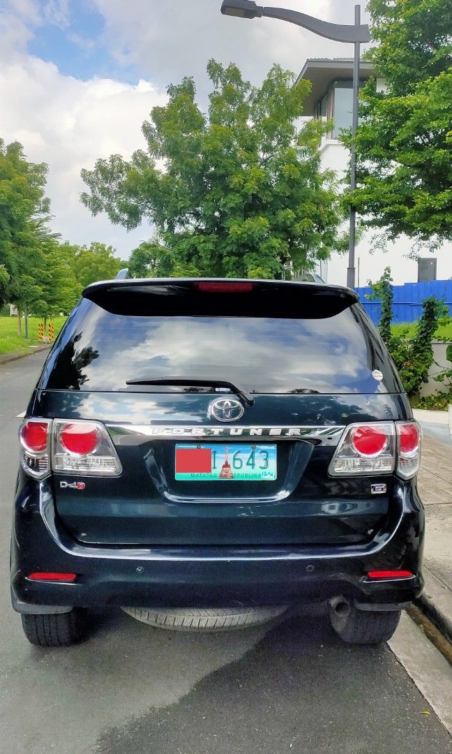Toyota Fortuner Toyota Fortuner G variant Auto on Carousell