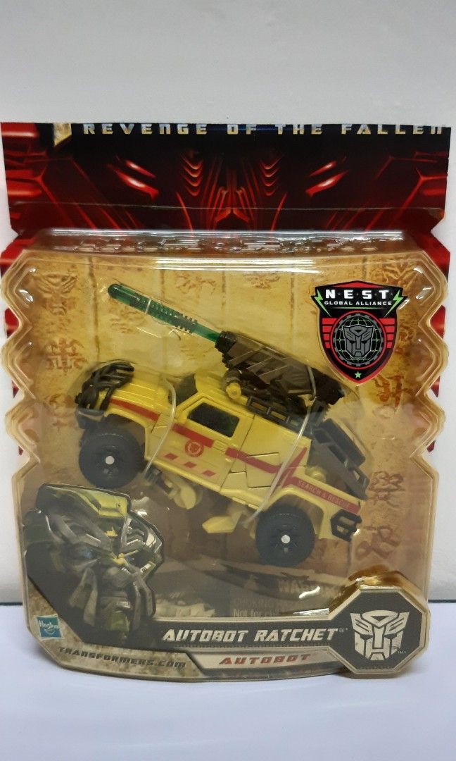 TRANSFORMERS ROTF NEST RATCHET DELUXE MISB, Hobbies & Toys, Toys ...