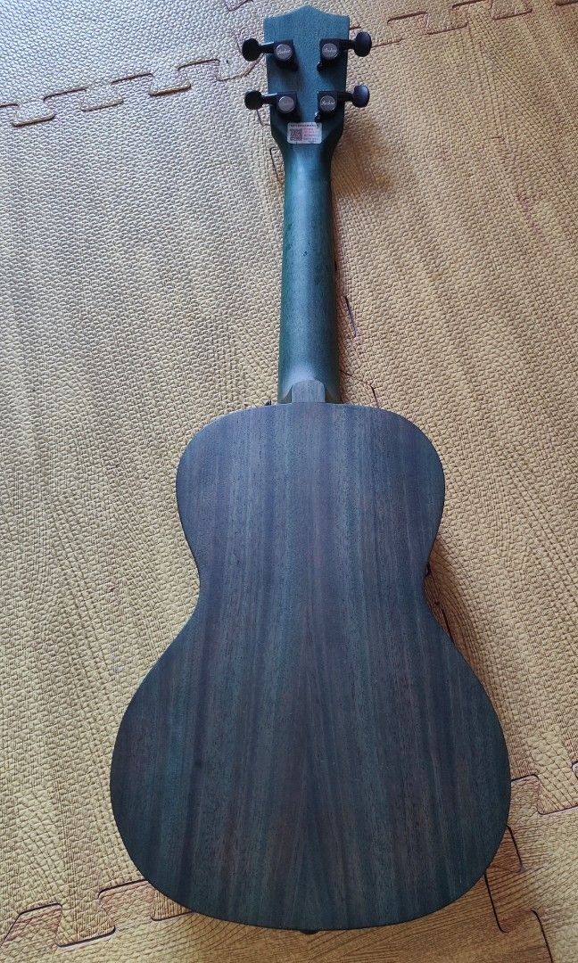 Ukulele Andrew, Hobbies & Toys, Music & Media, Musical Instruments on ...