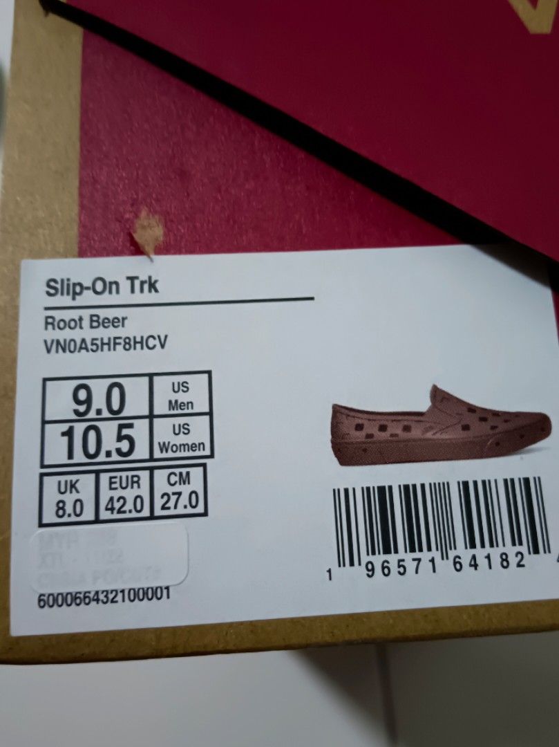 Vans Slip On Trek - Root Beer, Men's Fashion, Footwear, Sneakers on ...