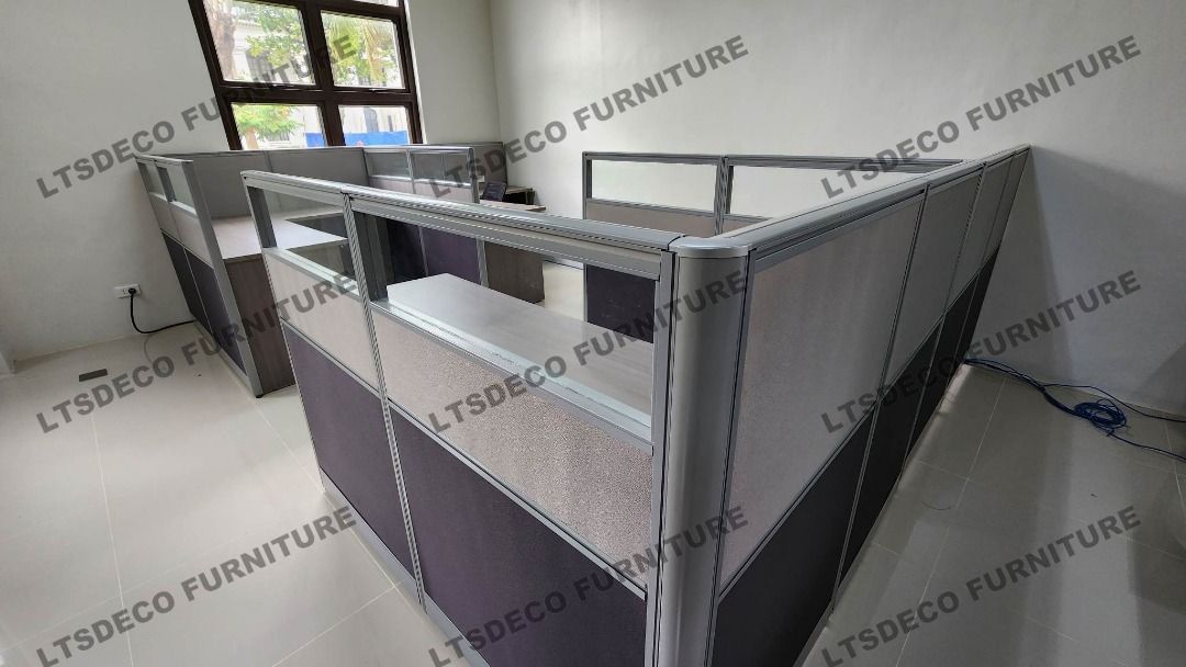 WORKSTATION FABRIC WITH GLASS OFFICE PARTITION | OFFICE FURNITURE ...