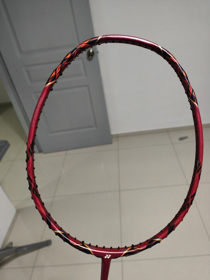 Yonex Voltric 80 E TUNE, Sports Equipment, Sports & Games, Racket ...