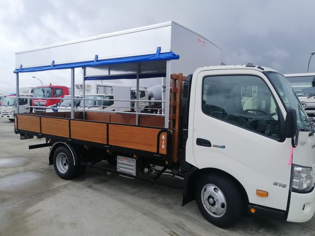 1 YEAR OLD MIT 14FT LORRY FULL CANOPY, Cars, Commercial Vehicles ...