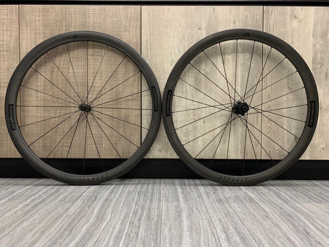 2018 Reynolds Assault SLG Carbon Wheelset, Sports Equipment, Bicycles ...