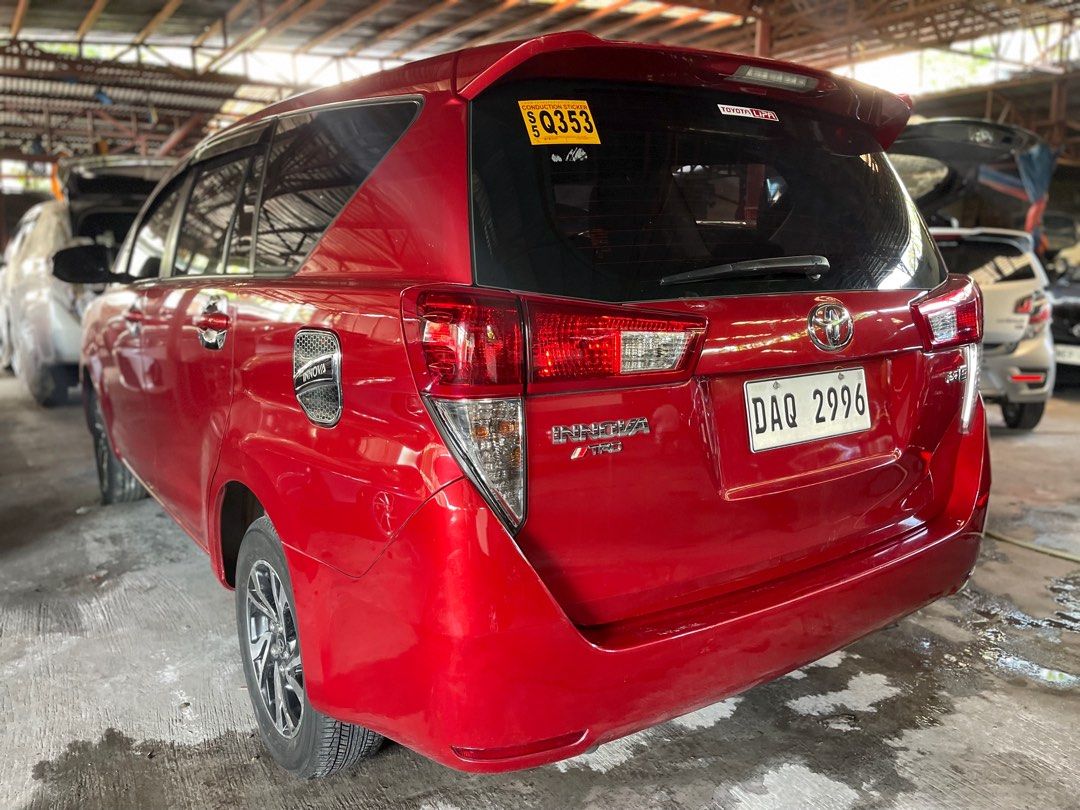 2022 Toyota Innova 2.8 E Automatic Red Mica Metallic Auto, Cars for ...