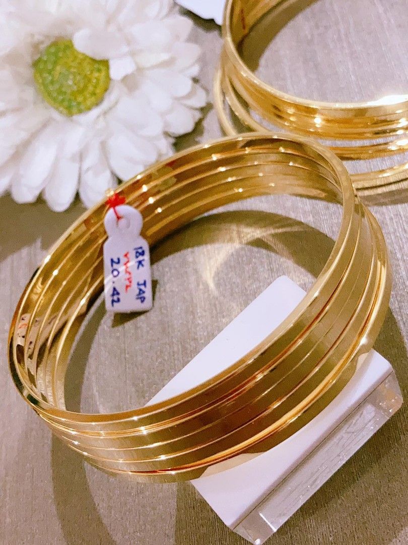 7days 18k Gold Bangles on Carousell