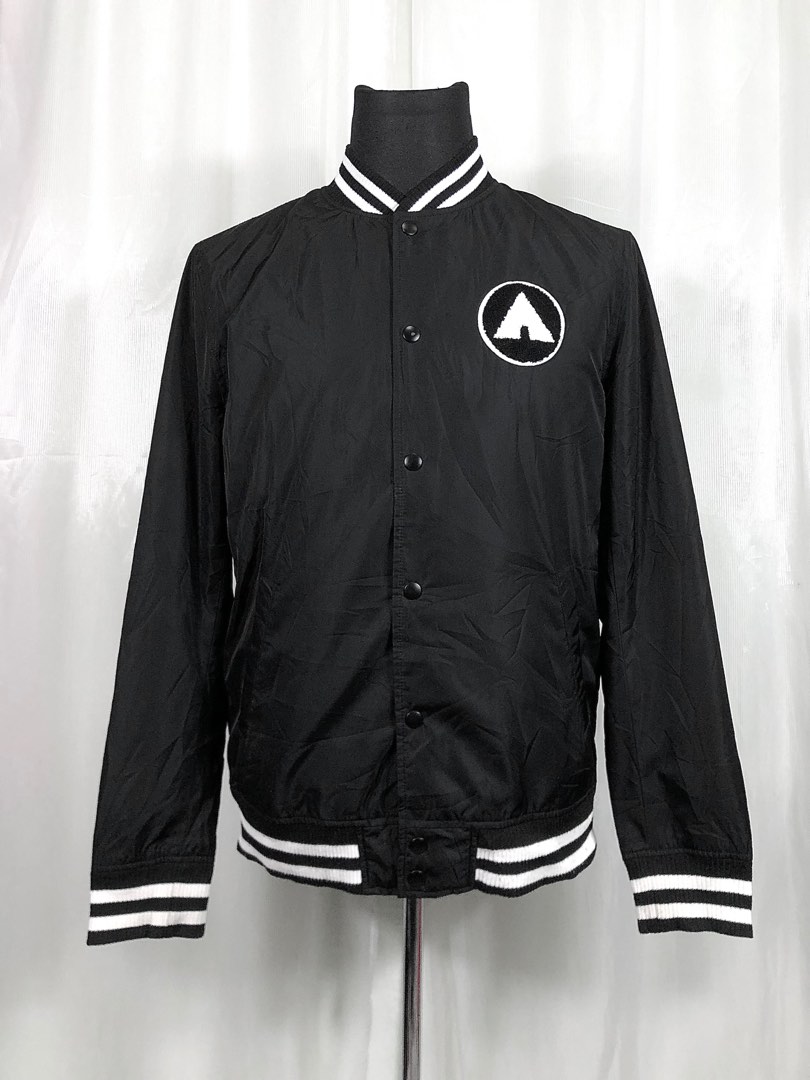 Airwalk Varsity Jacket, Men's Fashion, Coats, Jackets and Outerwear on ...