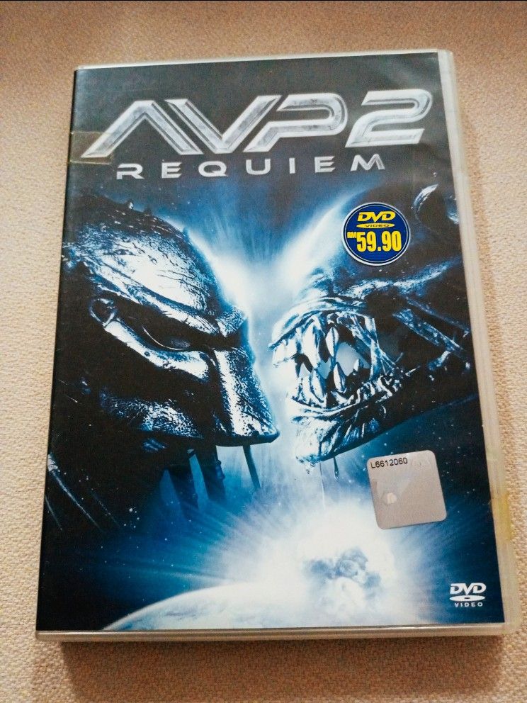 ALIEN VS PREDATOR 2 DVD, Hobbies & Toys, Music & Media, CDs & DVDs on ...