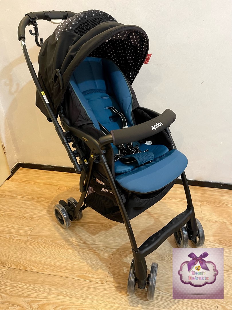 APRICA LUXUNA LIGHT BABY STROLLER on Carousell