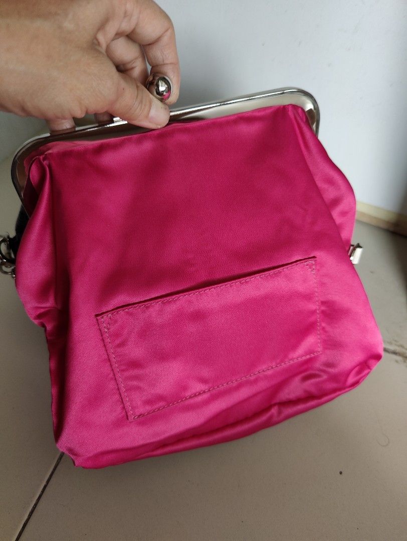 Authentic coach small leather bag, Women's Fashion, Bags & Wallets ...