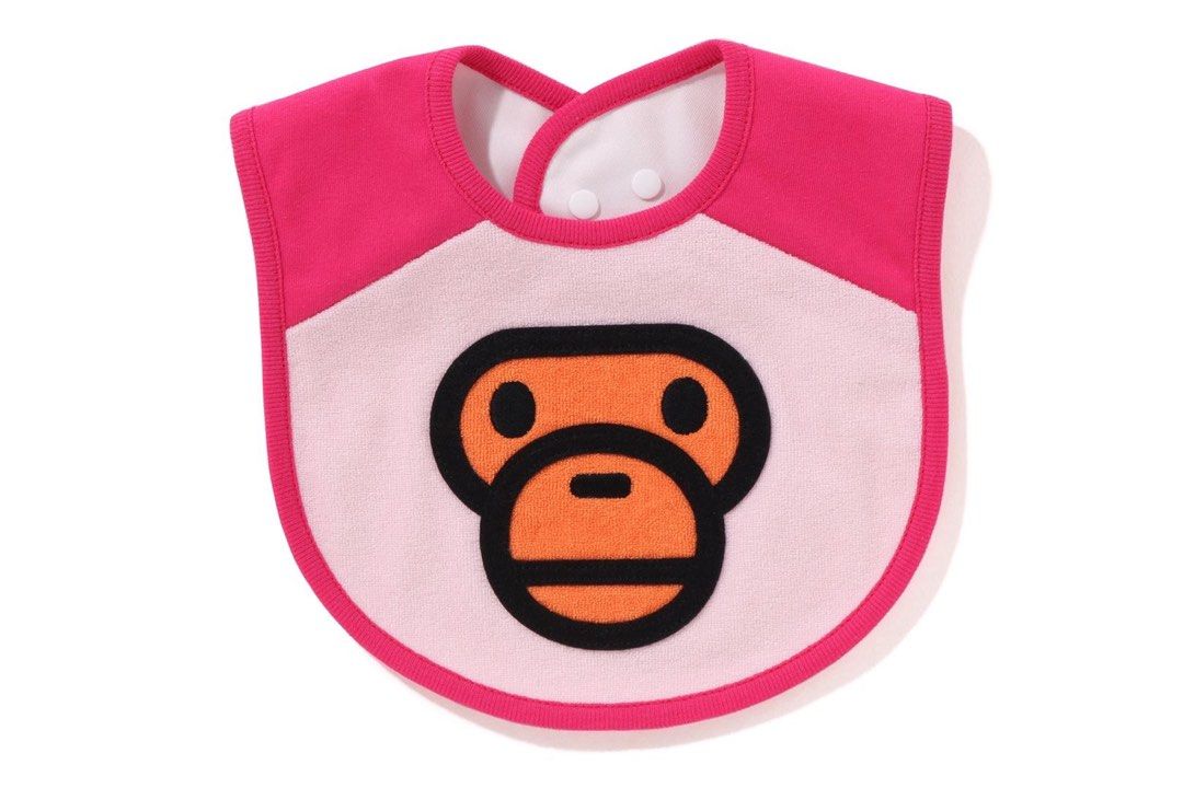 BAPE BABY MILO PILE BIB, Babies & Kids, Babies & Kids Fashion on Carousell
