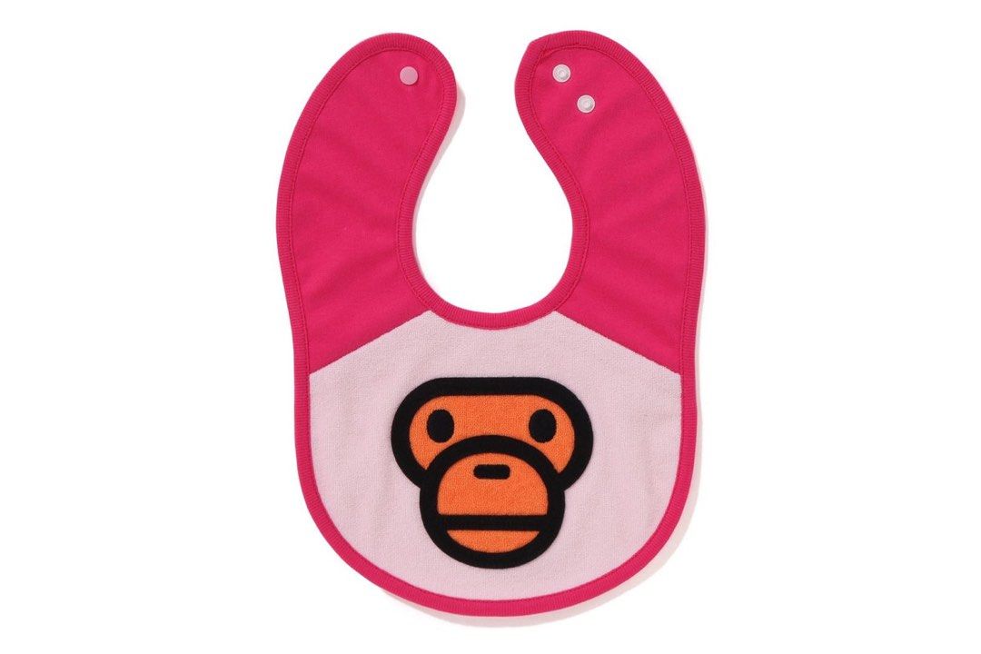 BAPE BABY MILO PILE BIB, Babies & Kids, Babies & Kids Fashion on Carousell