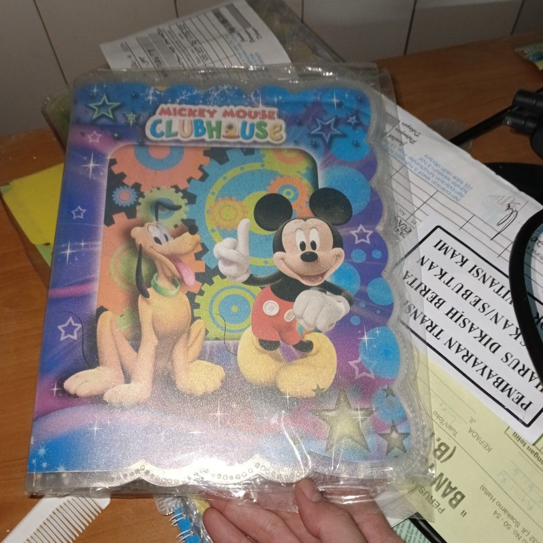 Binder Mickey Mouse, Buku & Alat Tulis, Alat Tulis di Carousell