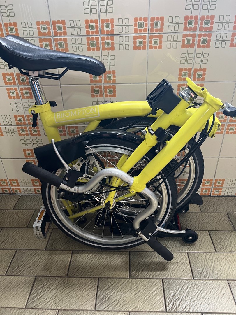 Brompton M3L Yellow 2005, Sports Equipment, Bicycles & Parts, Bicycles on Carousell
