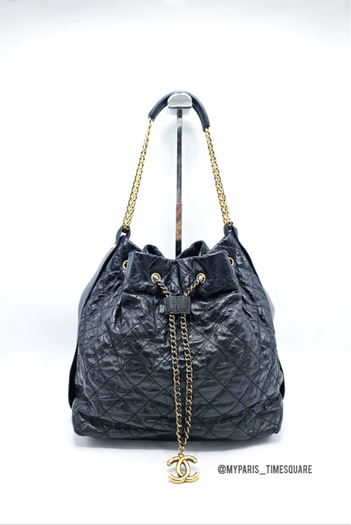 C hanel Black Quilted Stingray And Leather Drawstring Bucket Bag ...