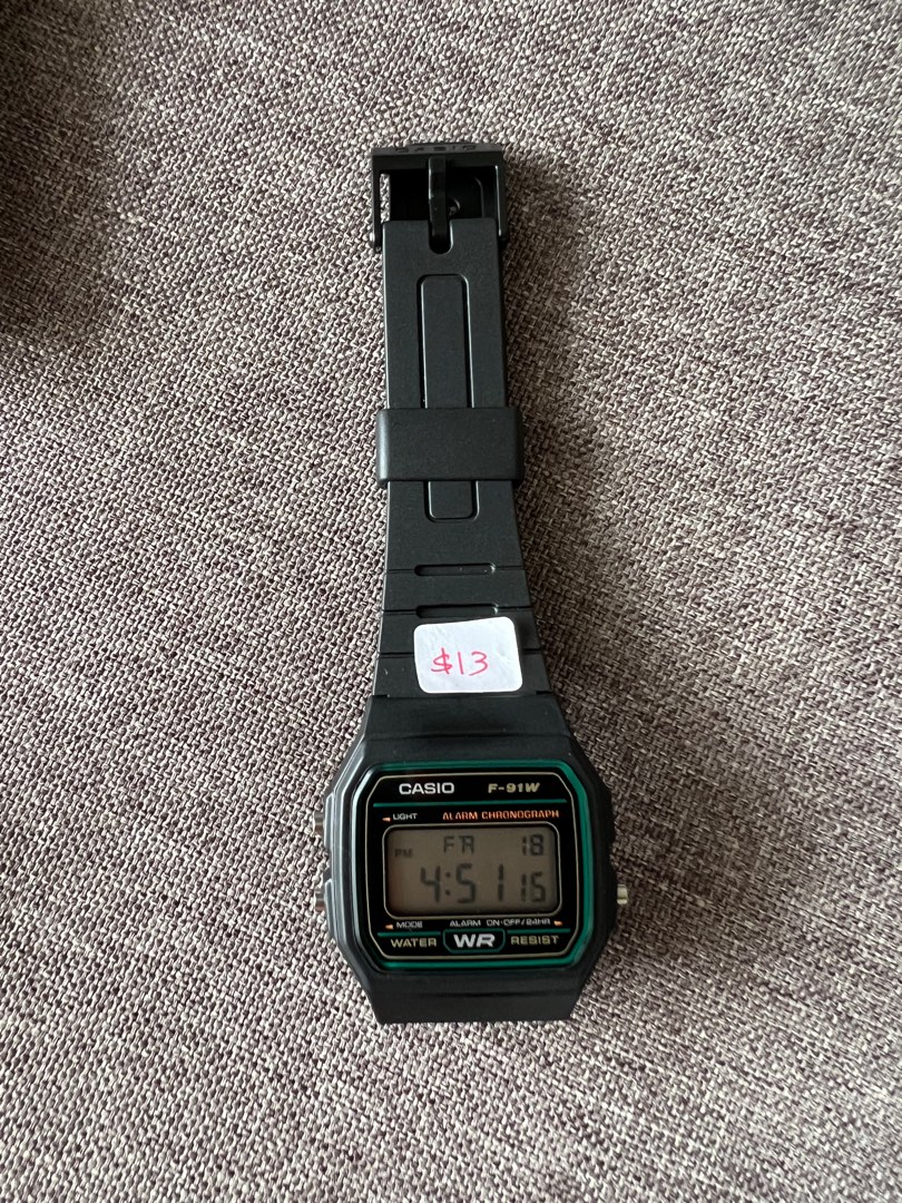 Casio F-91W Watch, Men's Fashion, Watches & Accessories, Watches on ...