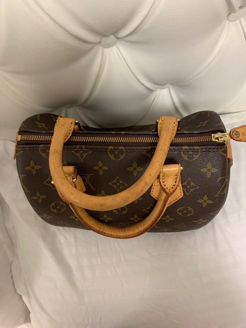 CLASS A LV BAG, Women's Fashion, Bags & Wallets, Shoulder Bags on Carousell