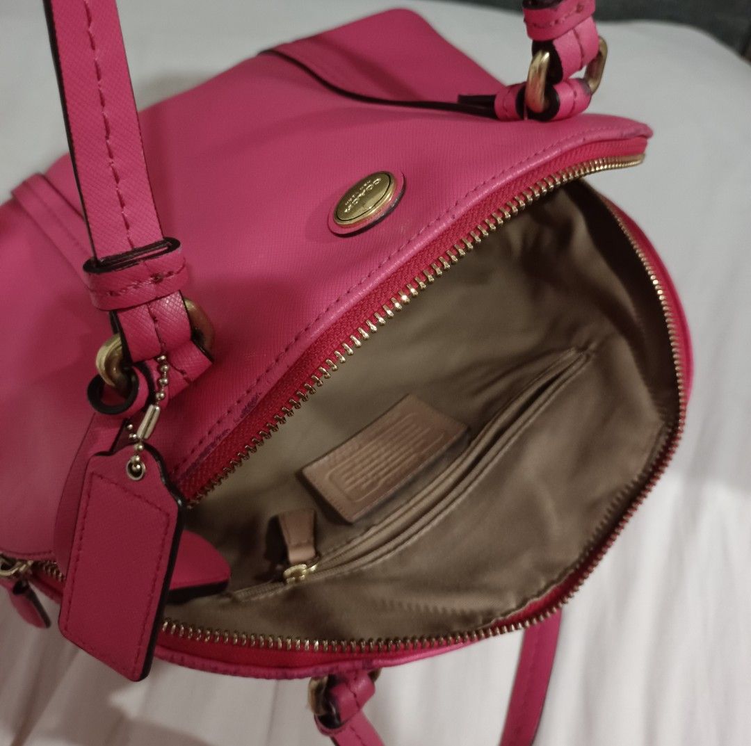 COACH ALMA TOTE, Women's Fashion, Bags & Wallets, Tote Bags on Carousell