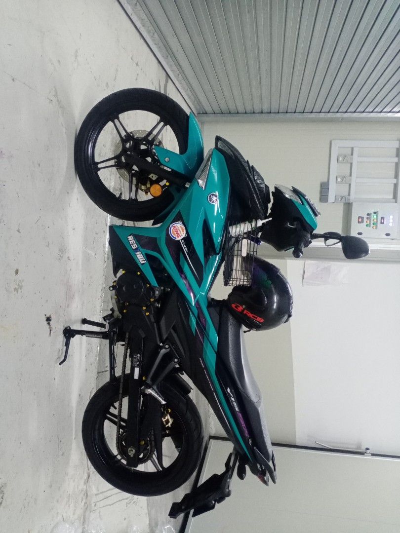 Coverset y15 v2 ori motor, Motorcycles, Motorcycle Accessories on Carousell