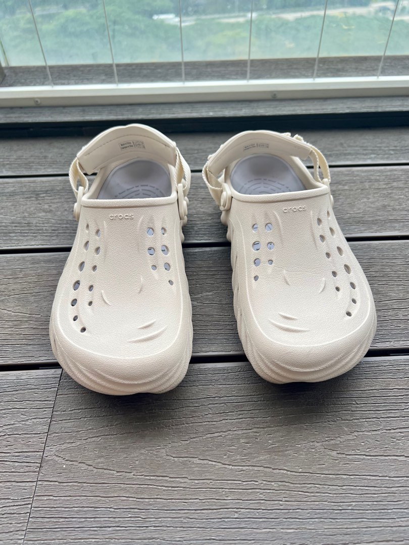 Crocs Echo Clog Stucco size 9, Men's Fashion, Footwear, Flipflops and Slides on Carousell