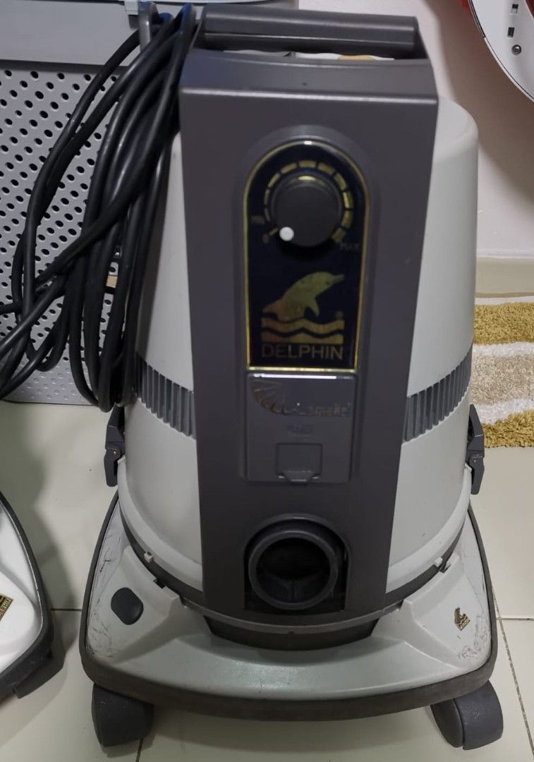 Delphin Vacuum Cleaner, TV & Home Appliances, Vacuum Cleaner ...