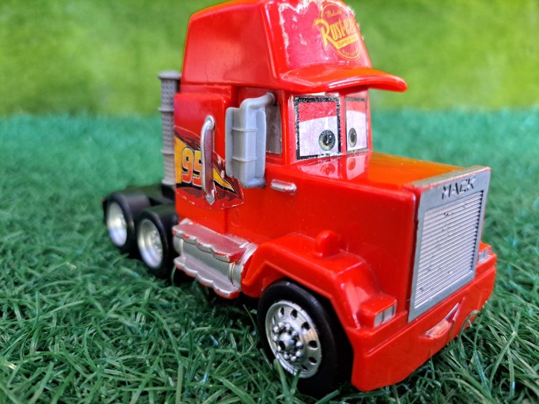Disney Pixar Cars Mack Transporter 2017 Mattel, Hobbies & Toys, Toys ...