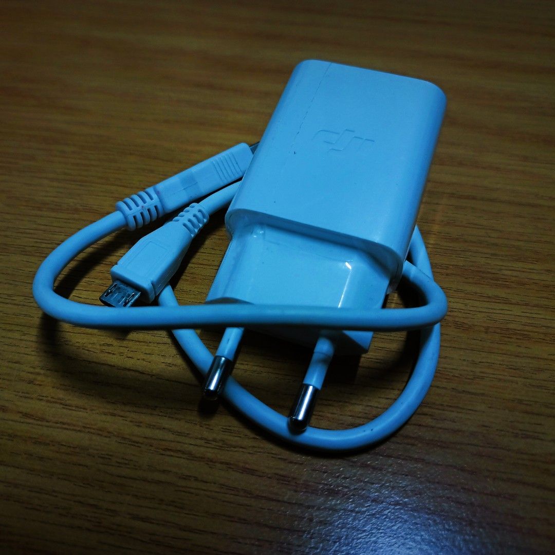 DJI Mavic Mini Batteries battery, Photography, Drones on Carousell